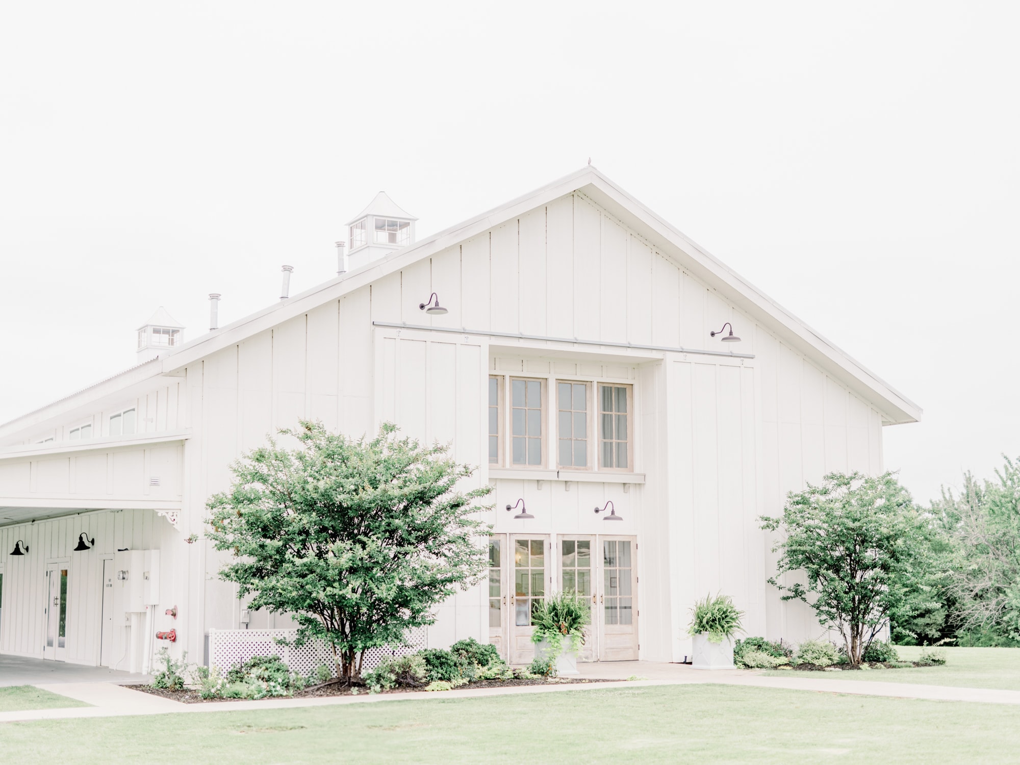 The Grand Ivory Photos & Wedding Venue Guide
